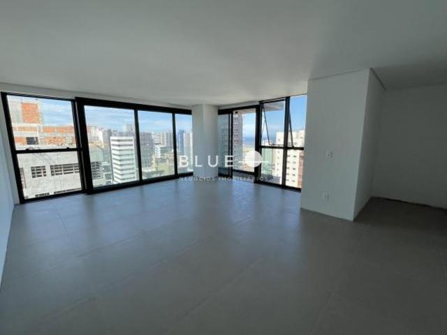 Apartamento com 03 suítes na Praia Grande de Torres RS