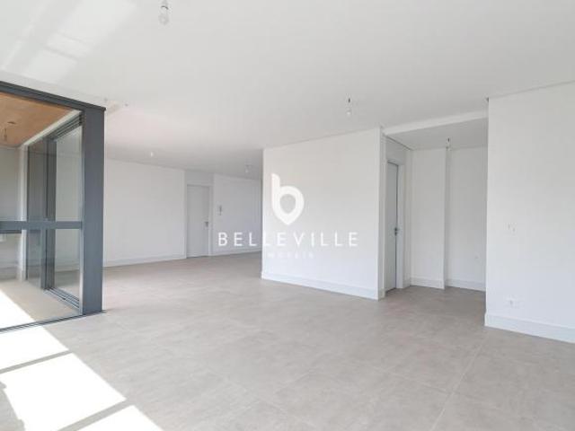Apartamento com 03 suítes a venda no Bairro Bigorr