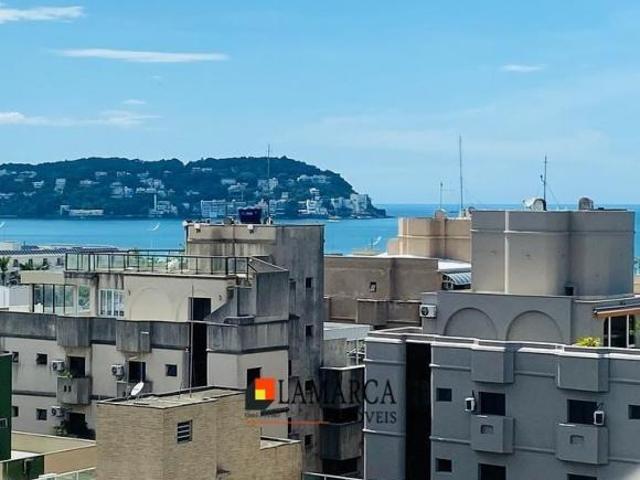 Apartamento com 03 suites a venda no Guaruja