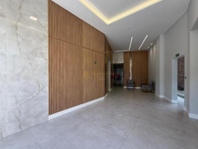 Apartamento com 03 suítes em Caiobá próximo a Praia Mansa