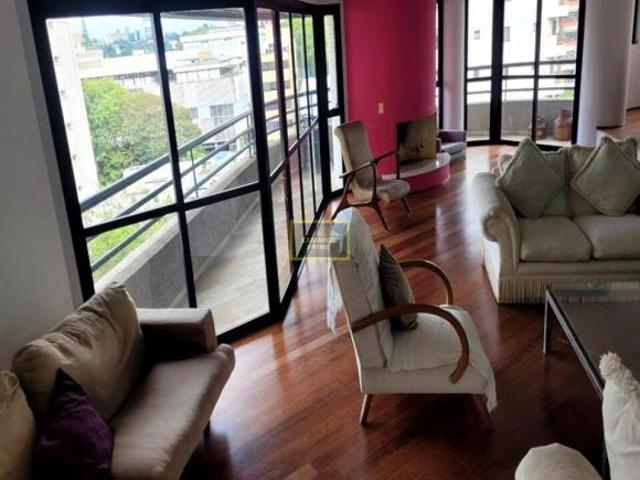 Apartamento com 03 suítes para venda em Perdizes