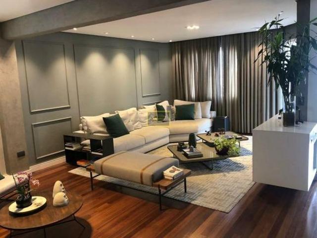 Apartamento com 03 suítes para venda em Perdizes