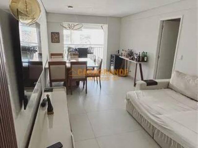Apartamento com 03 quartos, 88m² no Conjunto Res. Trinta e Um de Março SJC