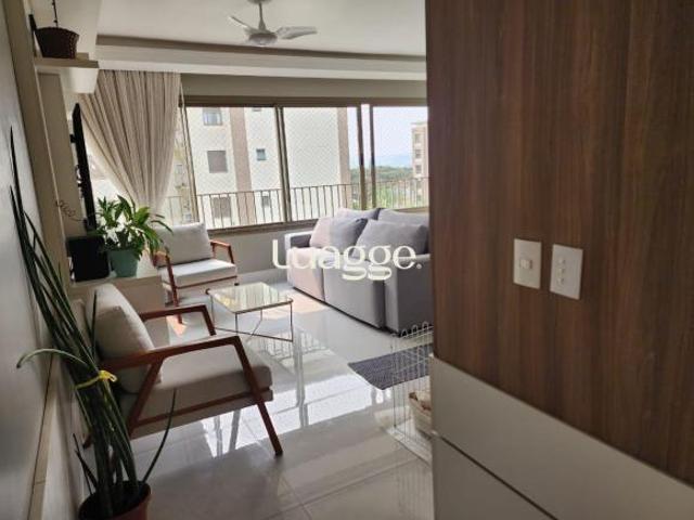 Apartamento com 03 quartos 01 suíte e 02 Vagas no Bairro Cavalhada