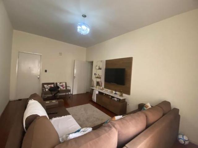 Apartamento com 03 quartos na região central de Londrina
