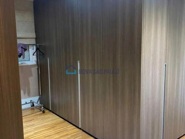 Apartamento com 03 quartos na região da Vila Sônia
