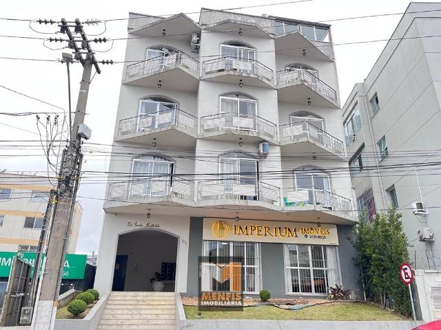 Apartamento com 03 Quartos no Centro