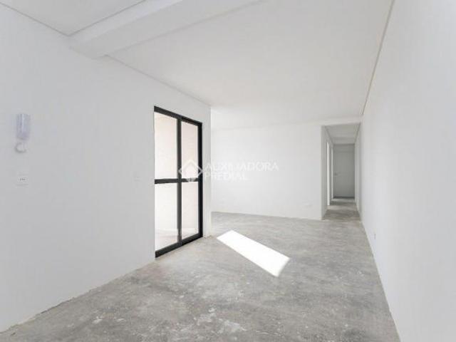 Apartamento com 03 quartos, sendo 01 suíte e 01 vaga de garagem Centro Pinhais/PR