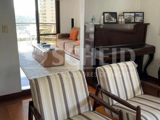 Apartamento com 04 Dormitórios, 2 suítes e 03 Vagas