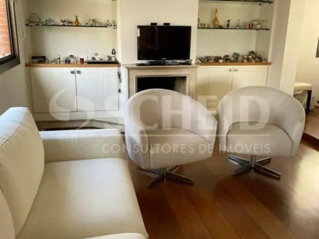 Apartamento com 04 Dormitórios, 2 suítes e 03 Vagas