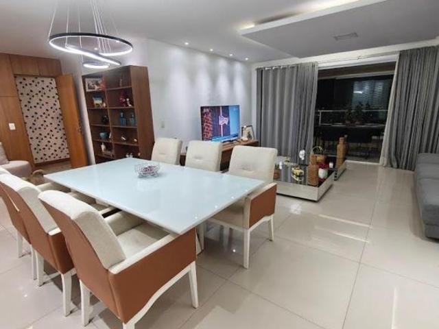 Apartamento com 04 suítes no Residencial Via Terrazzo com varanda