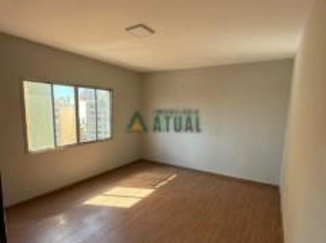Apartamento com 04 quartos na região central de Londrina