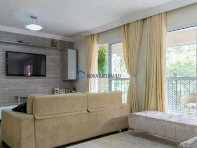 Apartamento com 04 quartos na região do Cambuci