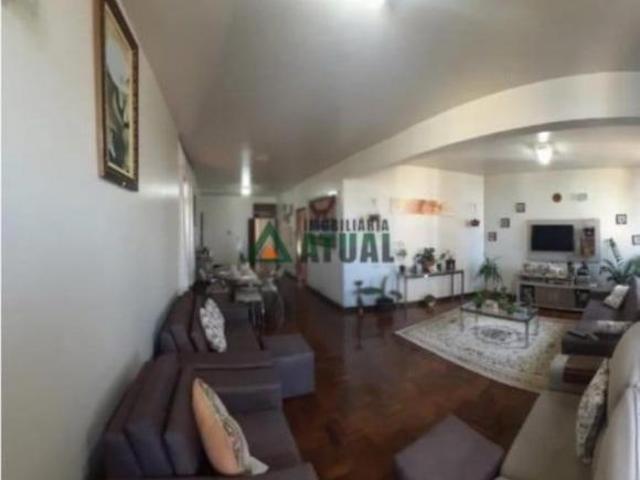 Apartamento com 04 quartos sendo 01 suíte na região central de Londrina