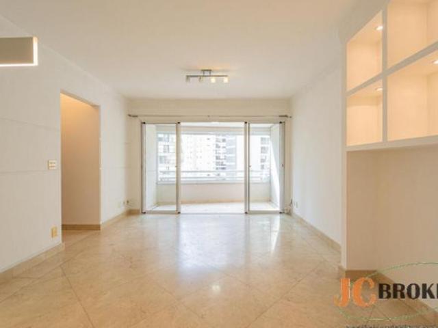 Apartamento com 104 m², 3 Dormitórios, sendo 1 suíte, Sala para 2 ambientes, Varanda, 3 Vagas
