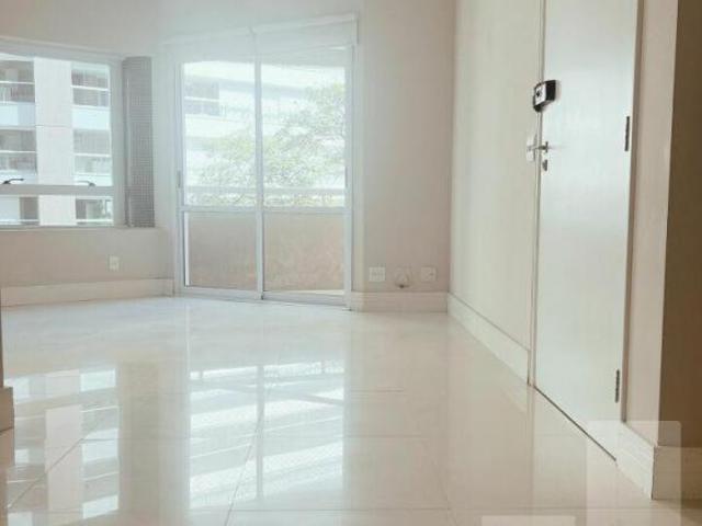 Apartamento, com 104 m² no bairro Perdizes