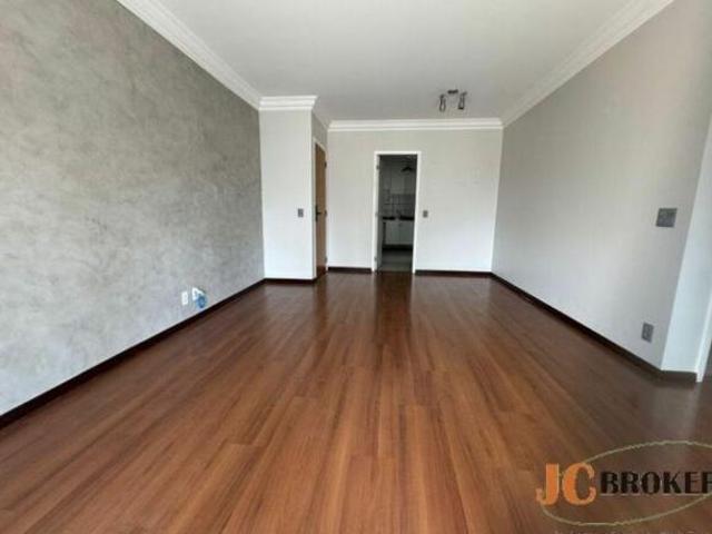 Apartamento com 104m², 4 dormitórios, sendo 1 suíte, 2 vagas
