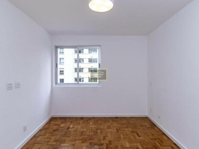 Apartamento com 105 metros de área útil, para venda, em Jardim Paulista