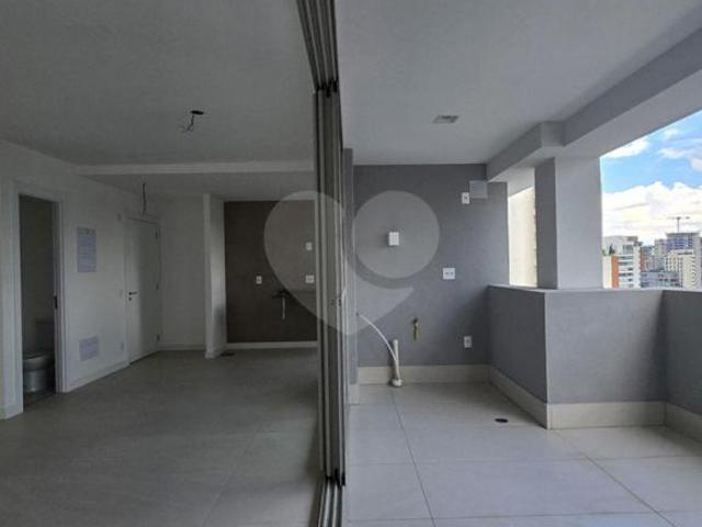 Apartamento com 106 m² e 2 quartos à venda em Pinheiros