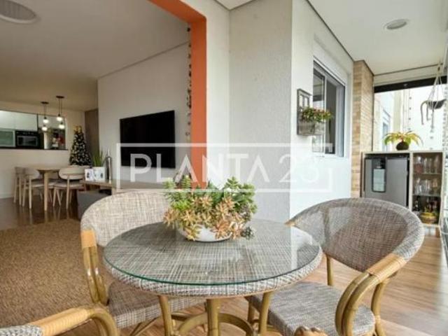 Apartamento com 107 m², 3 quartos sendo 1 suíte à venda no bairro Ipiranga