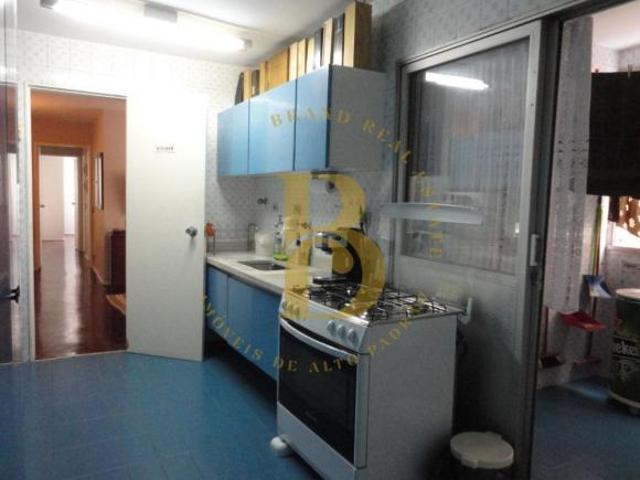 Apartamento com 107 m², 3 quartos sendo 1 suíte à venda no bairro Moema