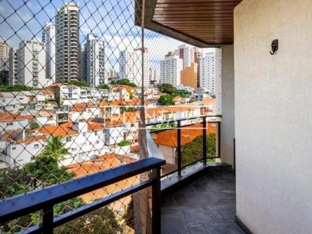 Apartamento com 107 m², 3 quartos sendo 1 suíte à venda no bairro Pompéia