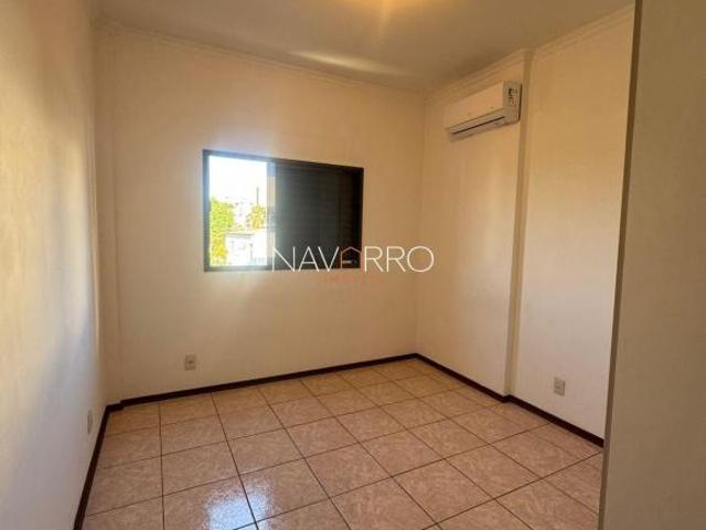 Apartamento com 107 m², 3 quartos sendo 1 suíte para venda ou locação no bairro Parque Campolim