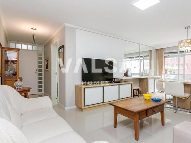Apartamento com 107.86 m², 3 quartos sendo 1 suíte à venda no bairro Bigorrilho
