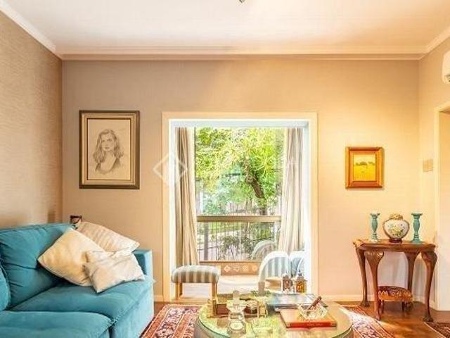 Apartamento com 107m² no bairro Moinhos de vento