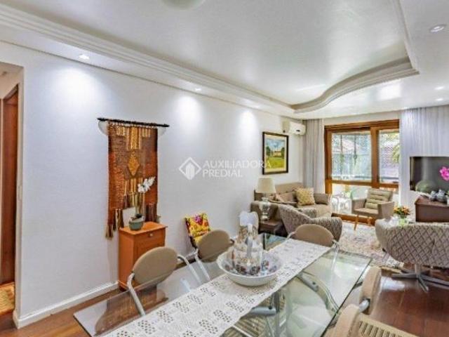 APARTAMENTO COM 109m² REFORMADO!