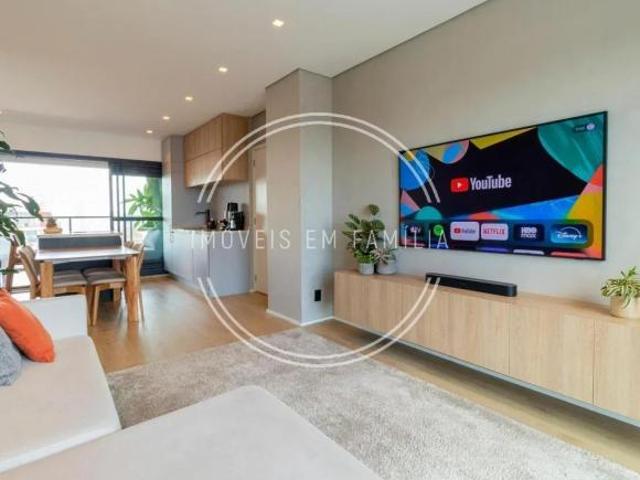 Apartamento com 100 m², 3 quartos sendo 2 suítes à venda no bairro Pinheiros
