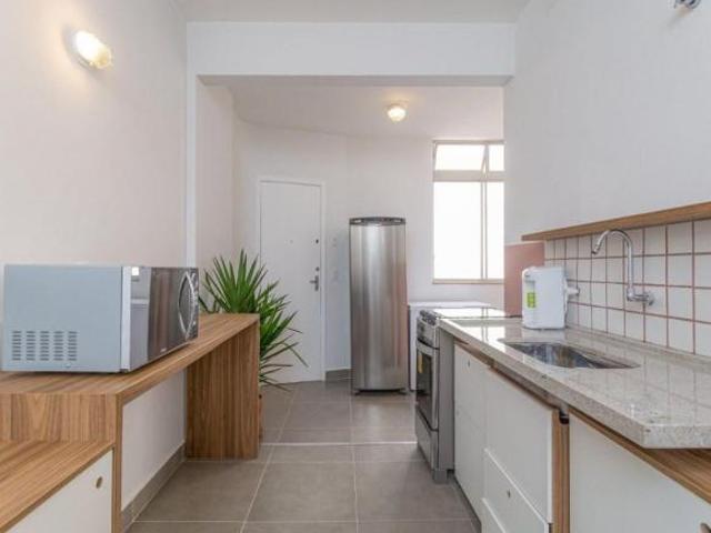 Apartamento com 100 m² 4 Dorm e 1 Vaga de Garagem em Pinheiros