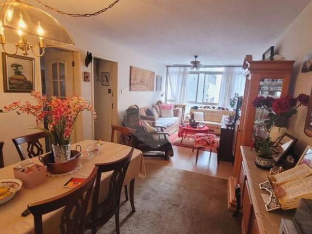 Apartamento com 100 m² e 2 quartos à venda em Pinheiros