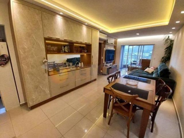 Apartamento com 101 m² à venda em Caraguatatuba SP