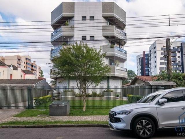 Apartamento com 101 m² e 2 quartos à venda em Bacacheri