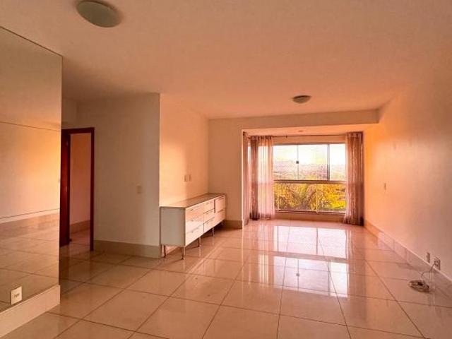 APARTAMENTO COM 101M², 2 VAGAS DE GARAGEM E EXCELENTE LOCALIZAÇÃO!
