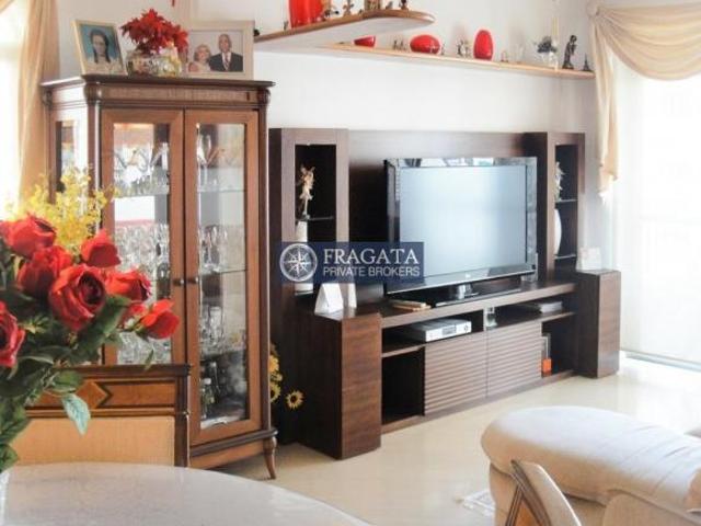 Apartamento com 102 m², 3 dormitórios, 1 suíte, 2 vagas de garagem Higienópolis, São Paulo/SP