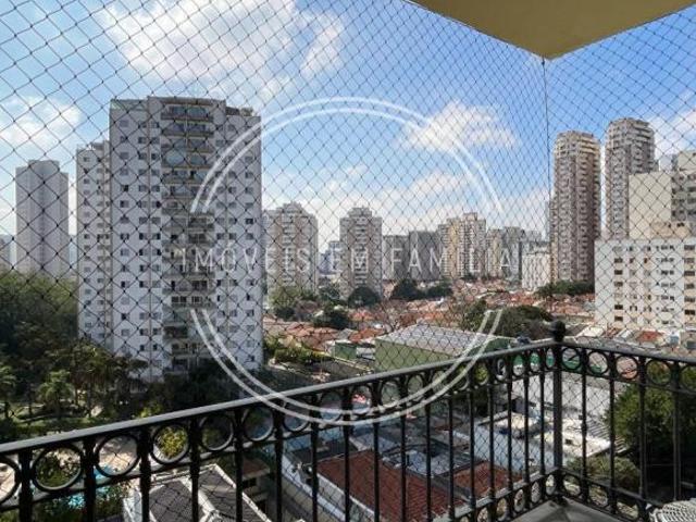 Apartamento com 103 m², 3 quartos sendo 1 suíte à venda no bairro Pompéia