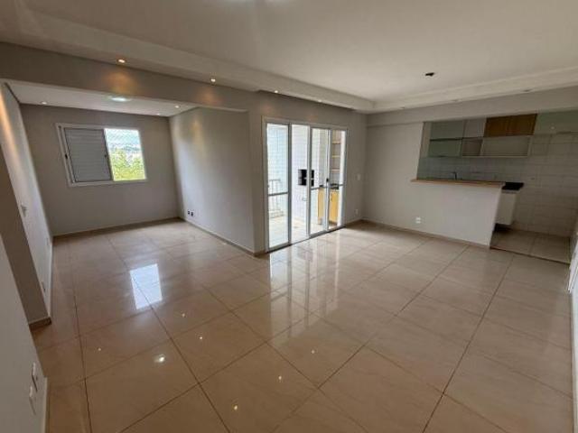 Apartamento com 114 m² e 3 quartos à venda em Cidade São Francisco