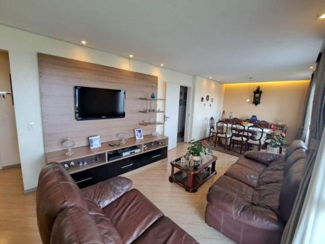 Apartamento com 115 m² e 3 quartos à venda em Vila Suzana FL34