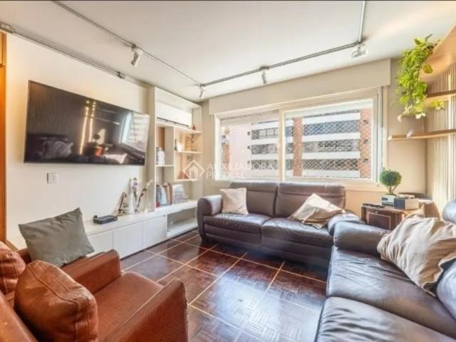 Apartamento com 115m², 3 quartos, 1 suíte, 1 vaga, no bairro Menino Deus em Porto Alegre