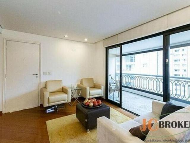 Apartamento com 116m², 2 vagas