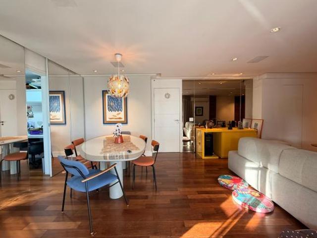 Apartamento com 117 m² e 2 quartos à venda em Cidade São Francisco