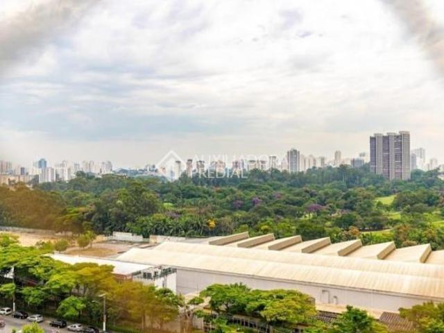 Apartamento com 117 de área e lazer de clube