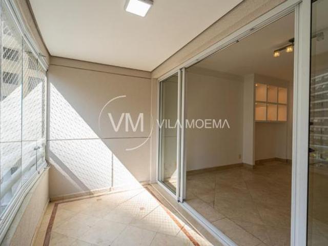 Apartamento com 110 m², 3 quartos sendo 1 suíte à venda no bairro Moema