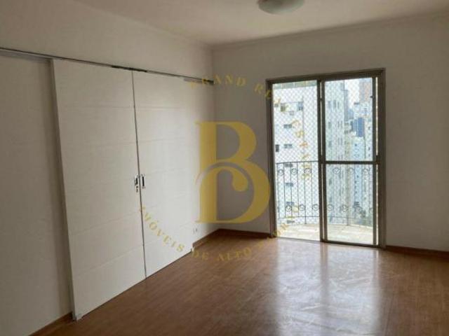Apartamento com 110 m², 3 quartos sendo 1 suíte à venda no bairro Moema