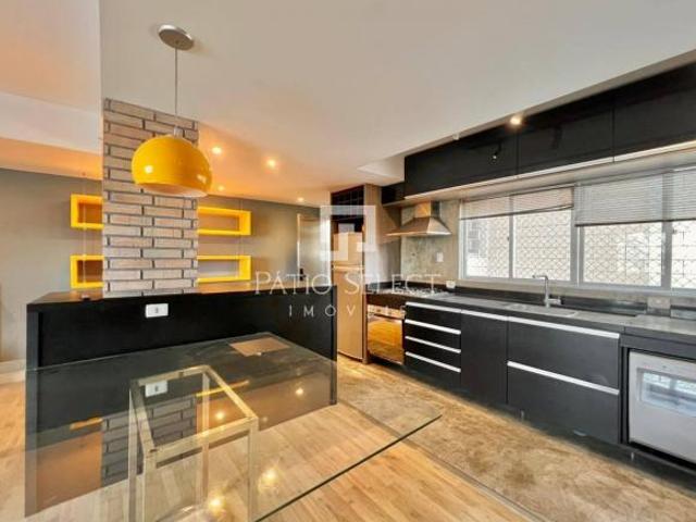 Apartamento com 110 m², 2 quartos sendo 1 suíte para alugar no bairro Novo Mundo