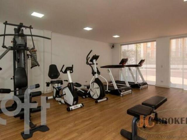 Apartamento com 110m² de área útil, 3 dormitórios sendo 1 suite, 2 vagas