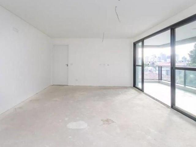 Apartamento com 112 m² e 3 quartos à venda em Juvevê