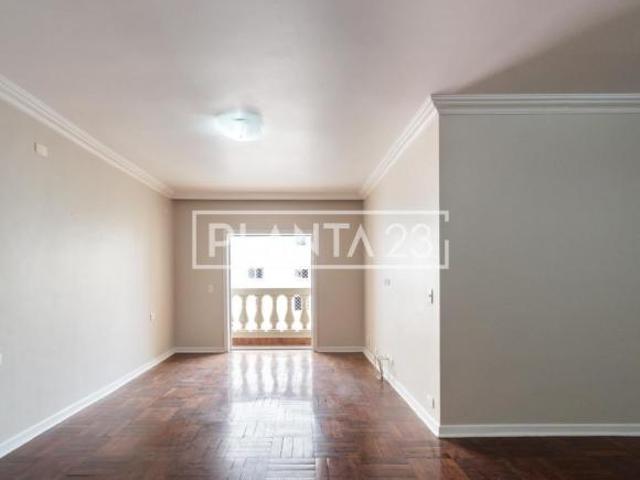 Apartamento com 126 m², 3 quartos sendo 1 suíte à venda no bairro Itaim Bibi